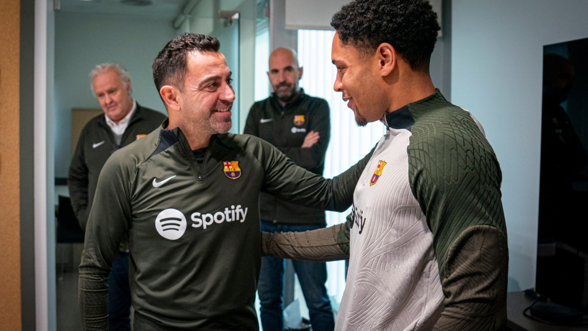 El Barça pasa del ultimátum de Vitor Roque