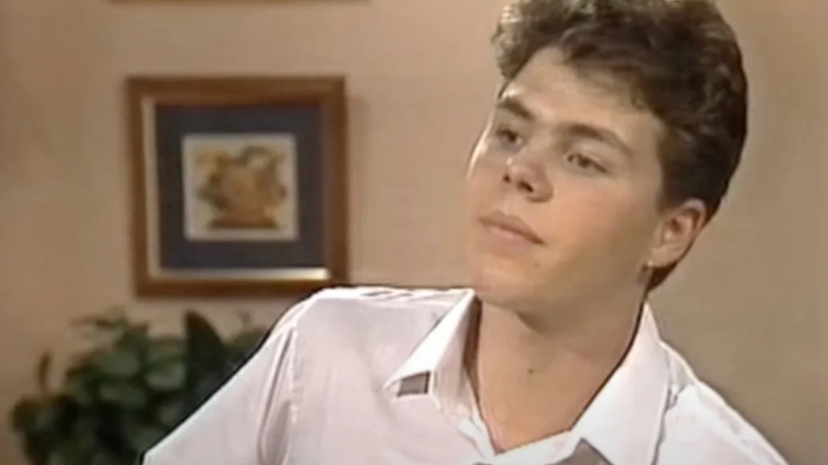 Muere Troy Beckwith, actor australiano de 'Neighbours', a los 48 años ...