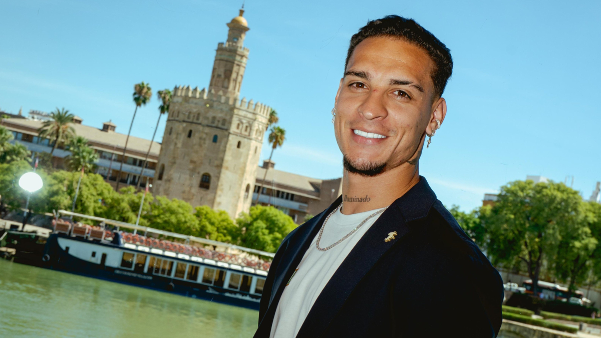 Haro: "Hubo un momento en que se rompieron las negociaciones con el Manchester United por Antony"