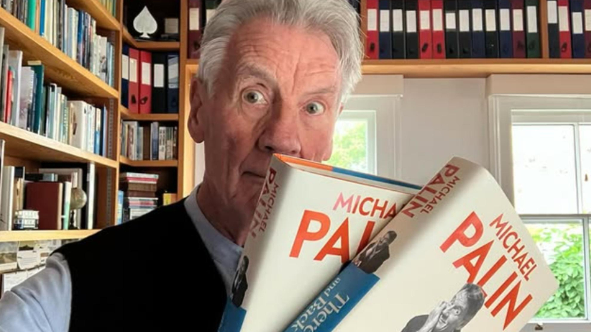 Michael Palin, de los Monty Python, retenido durante siete horas por la ...