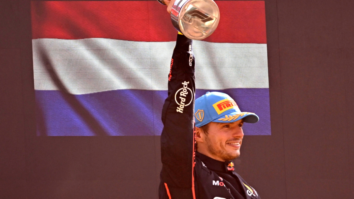 Angelina josie onlyfans she looked apologetic for being