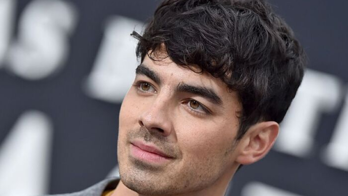 Joe Jonas, sobre su vídeo que se hizo viral hurgándose la nariz: "¿Nunca habéis tenido un moco?"