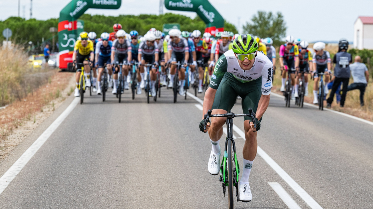 Eporner con photos are blurred however do not worry, she's