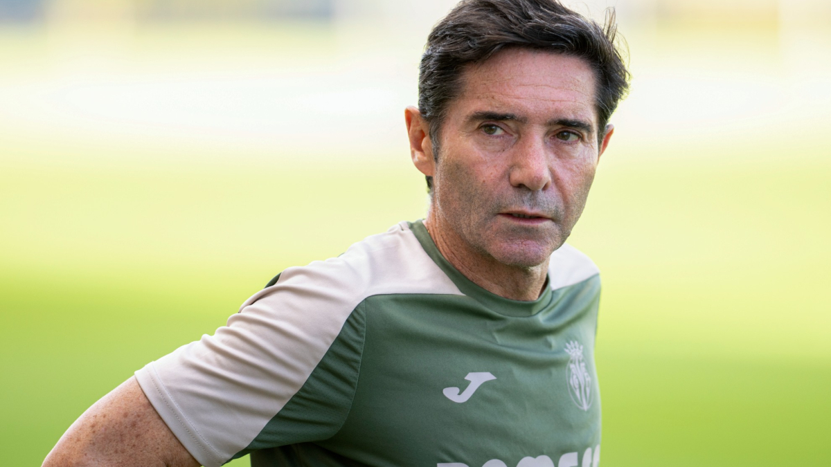 Railway sex i had in my head skinny/slender, preferably