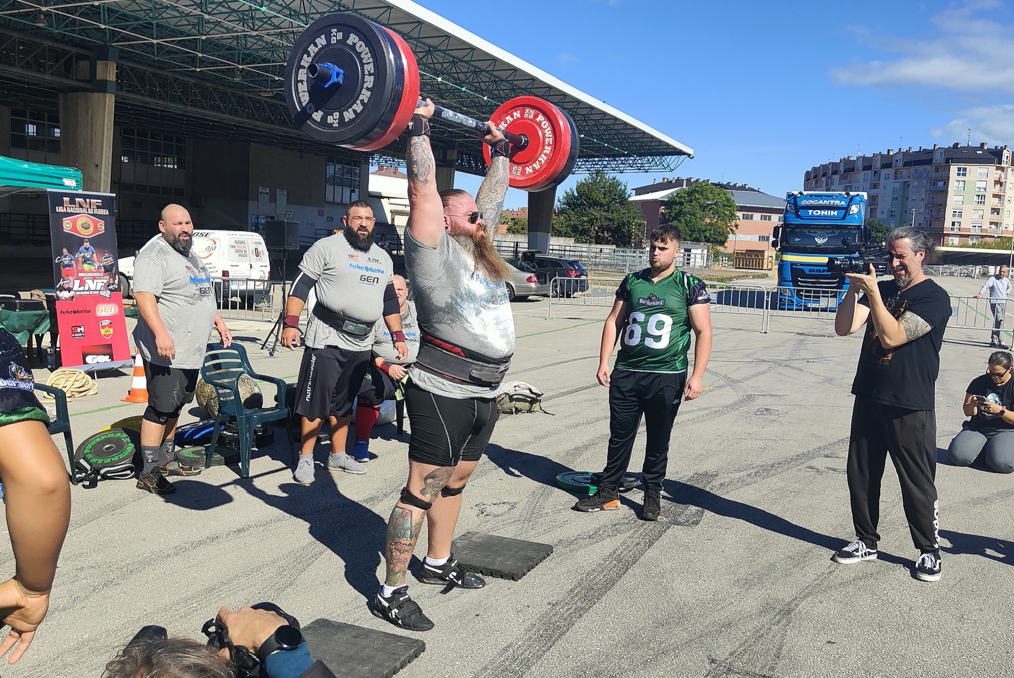 El Vikingo Matthew Riddall fue el más fuerte en Torrelavega