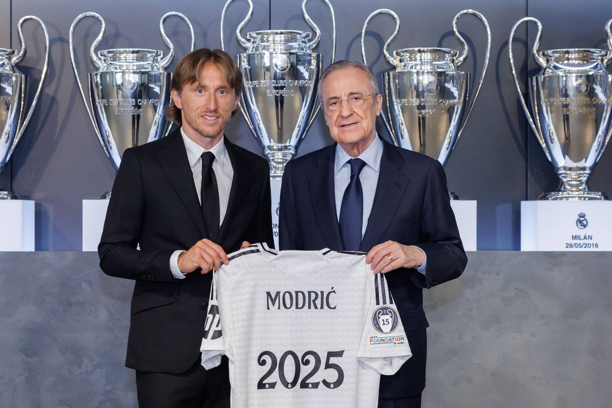 Modric renueva un año más con el Real Madrid