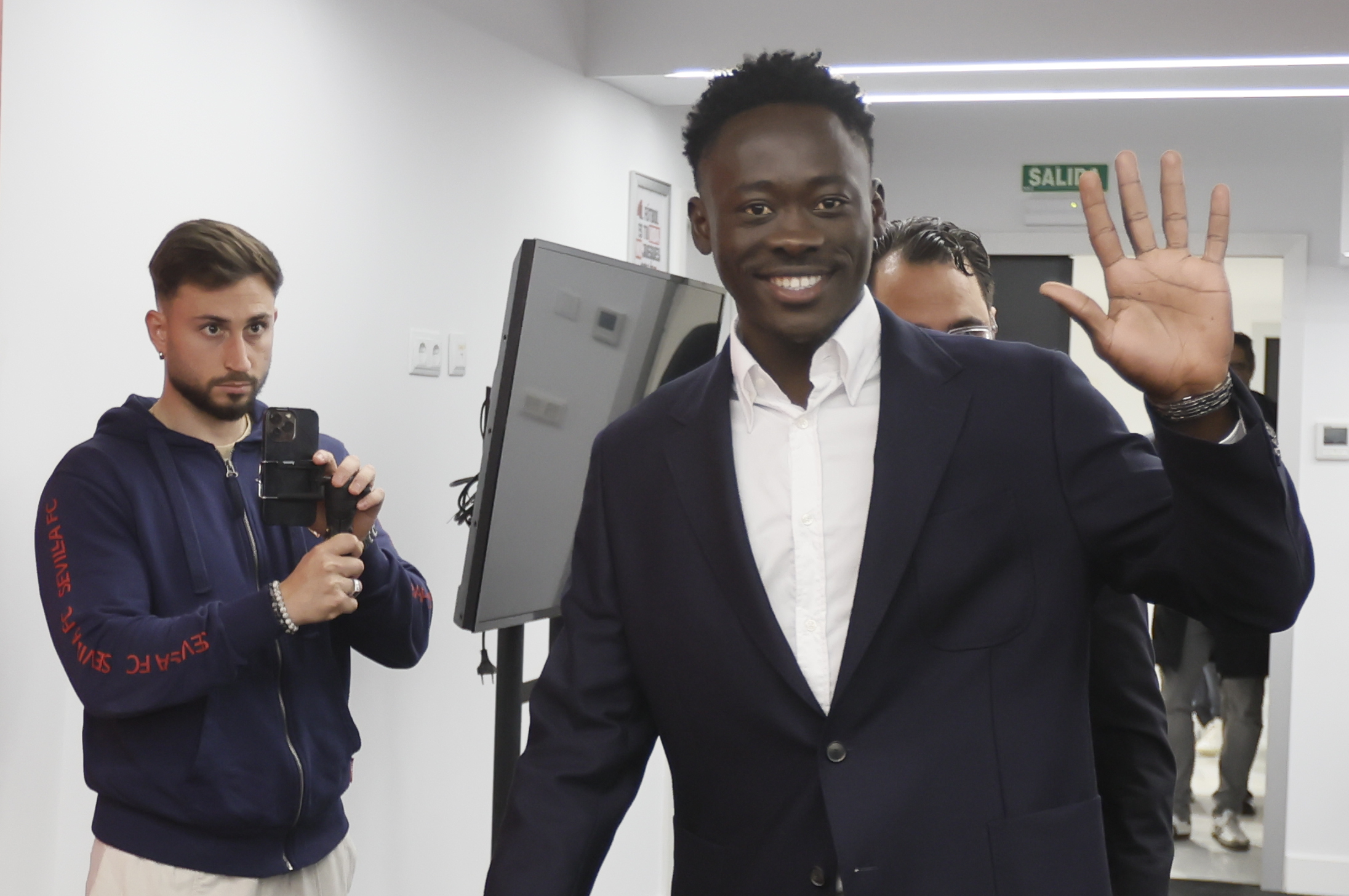 Akor Adams: "Ejuke me dijo que viniera, que me iba a encantar"