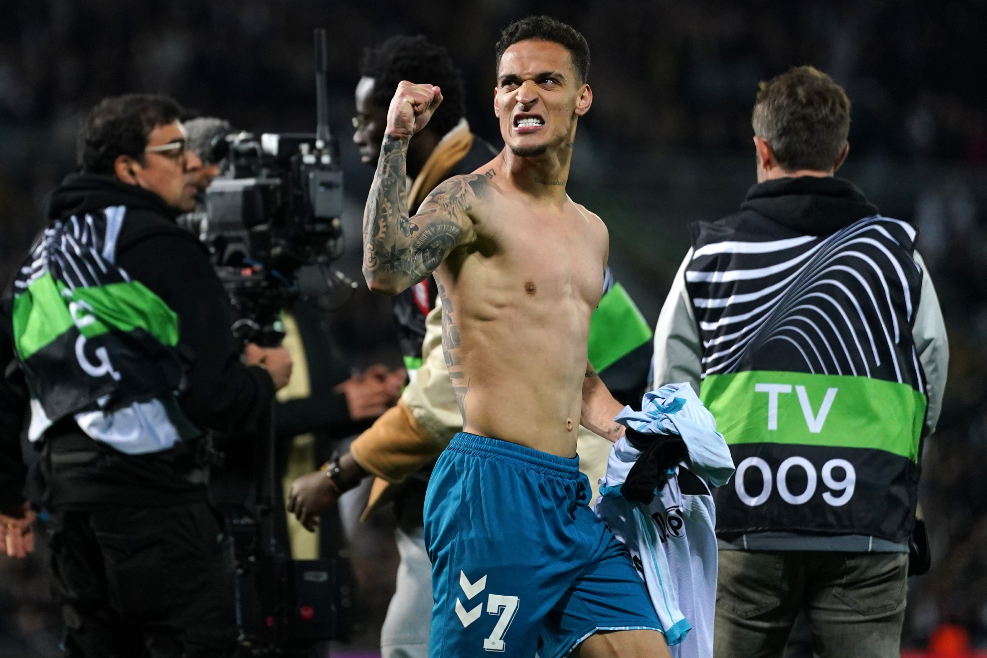 Antony, un puñal por la banda con el que soñar a lo grande