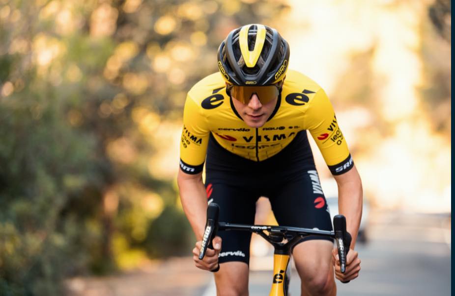 Algo pasa con Uijtdebroeks, el líder que revolucionó el mercado y ahora preocupa a Visma: "Su ...