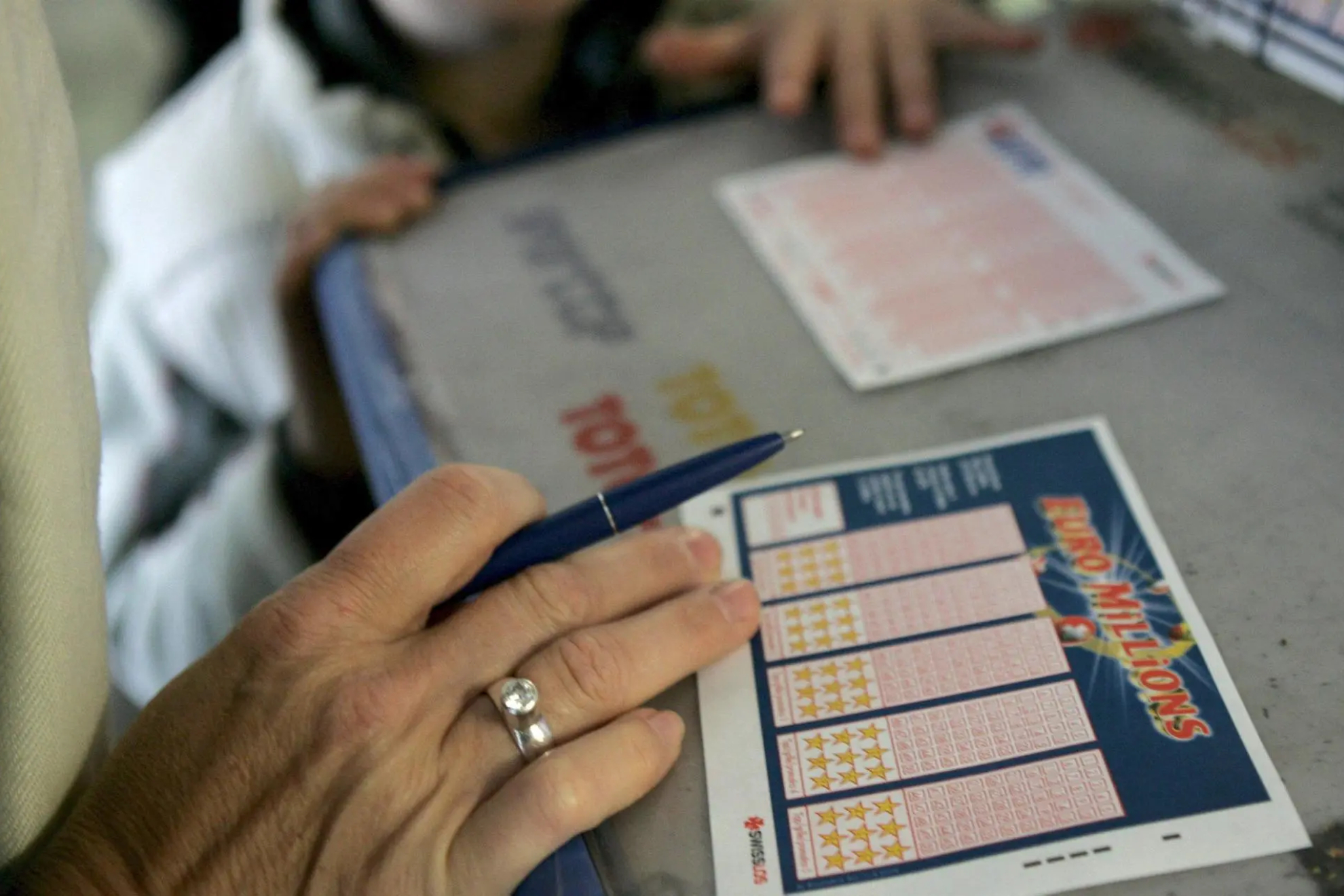 El increíble bote de Euromillones que han ganado dos personas de Girona ...