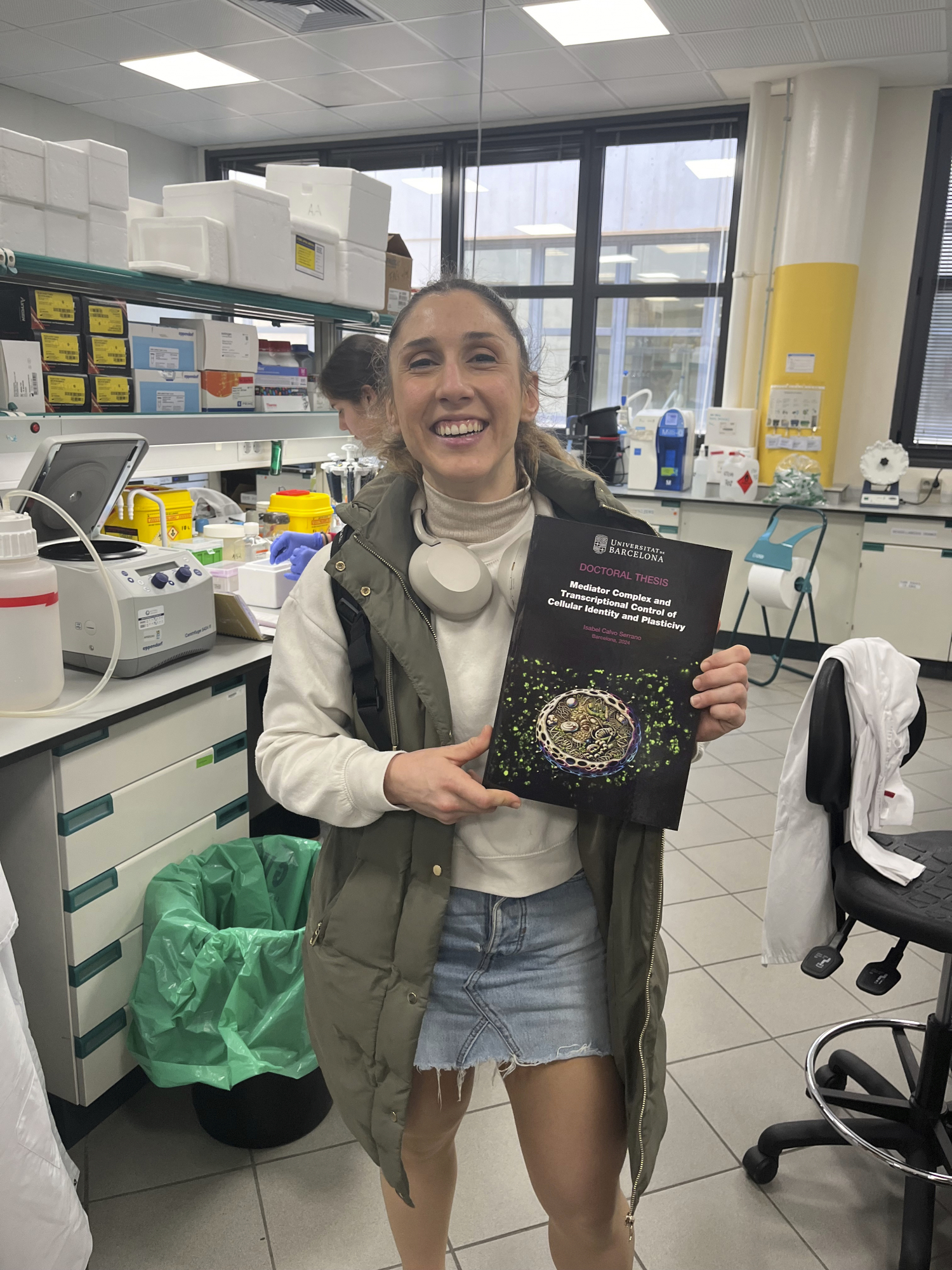 Isabel Calvo, una doctora en la jaula: del 'cum laude' en su tesis a ...