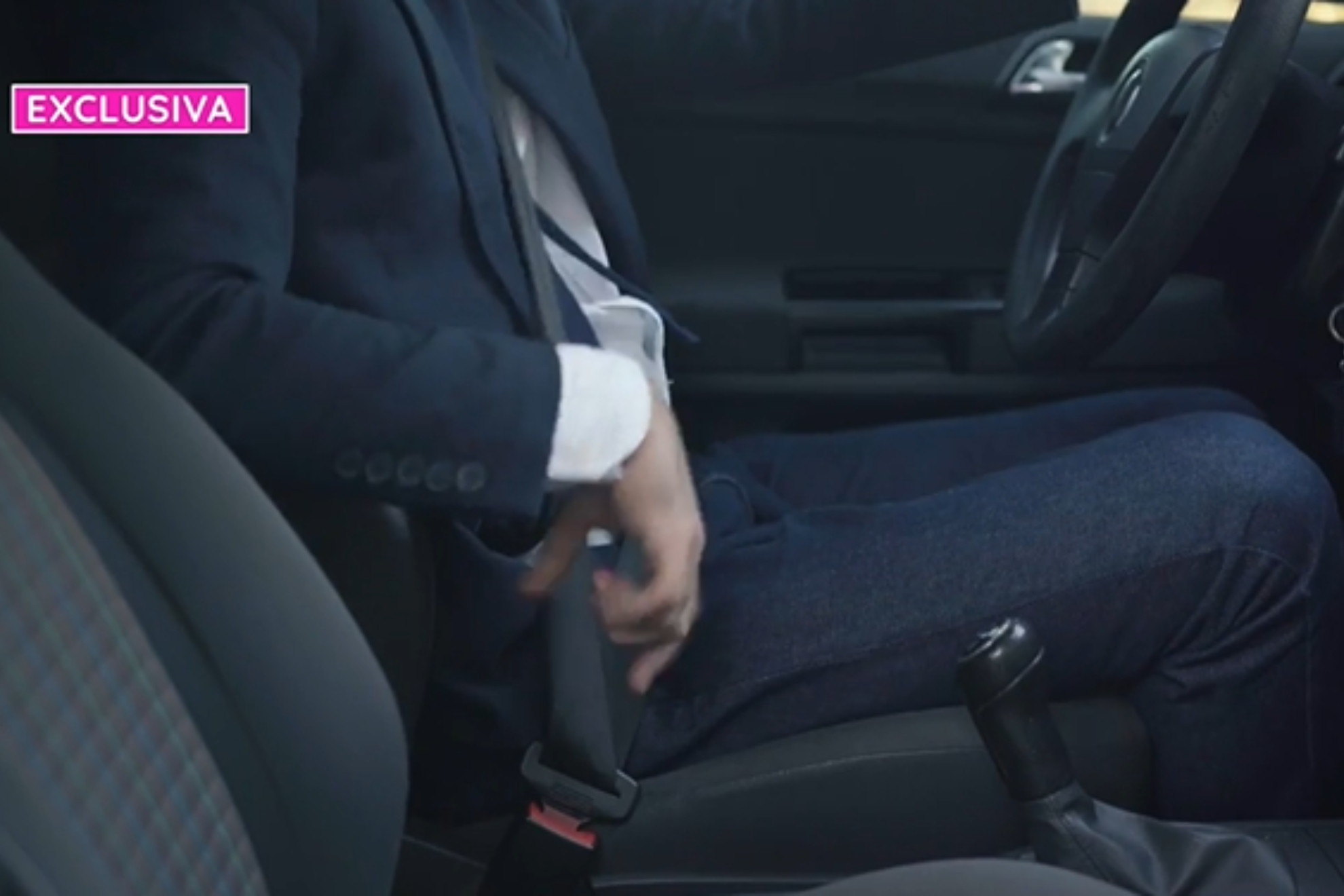 'TardeAR' pilla a este reconocido actor trabajando de conductor de VTC ...