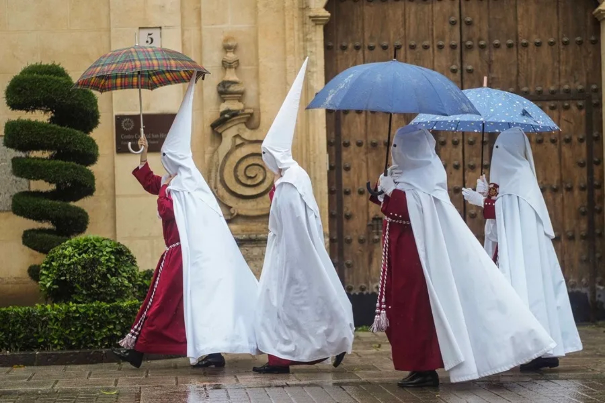 Duro aviso de la AEMET de cara a la Semana Santa: Lluvia, frío y un ...