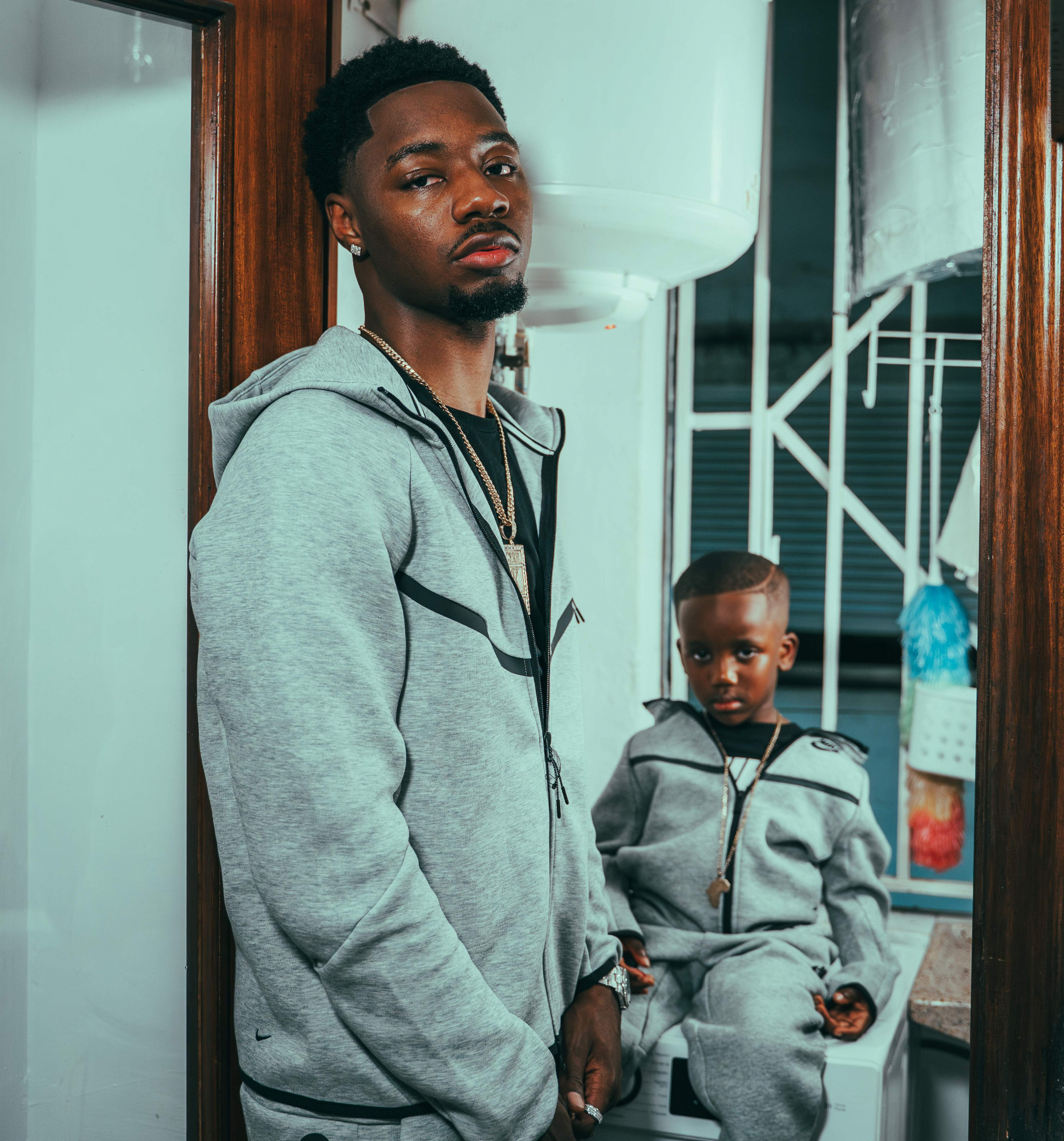 Cyril Kamer lanza su primer EP oficial y anuncia su gira 'Vida de Rebelde': un viaje sonoro y en ...