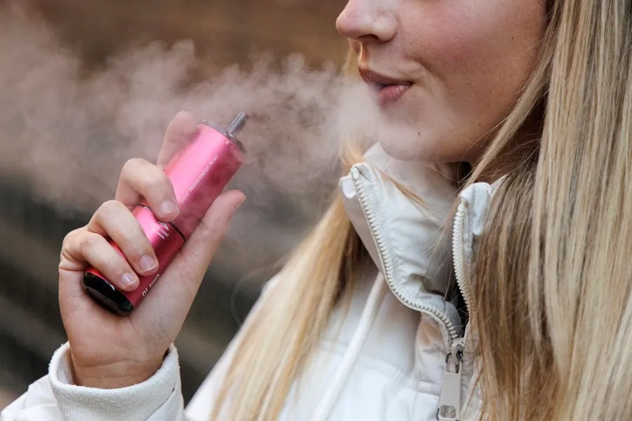 Adiós a los vaper y cigarros electrónicos: la Ley Antitabaco los iguala ...