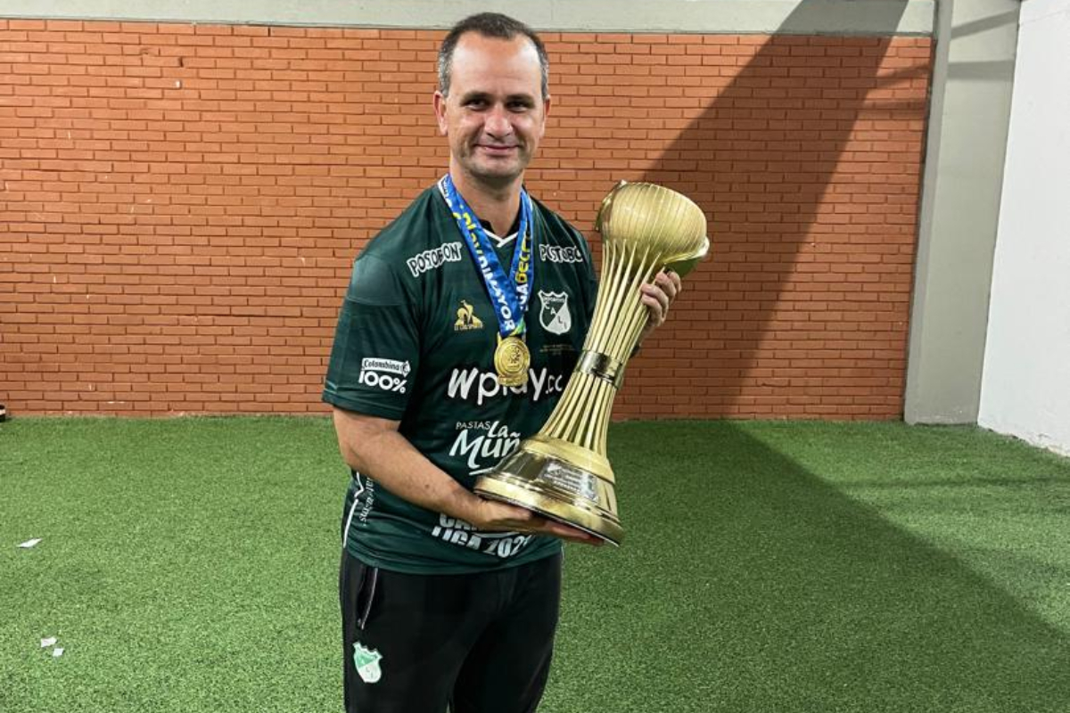 Rodrigo Piñón, el gallego que hizo historia con Venezuela y ahora sueña ...