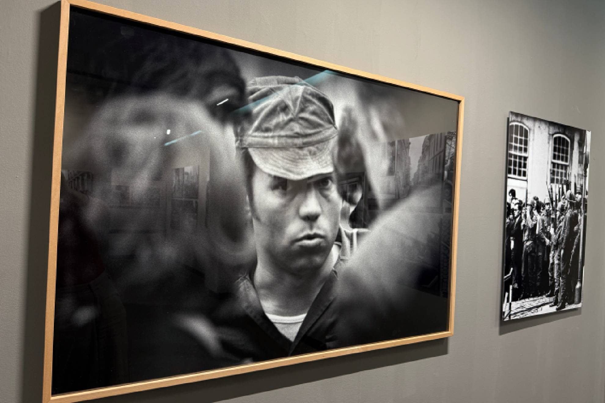 La Revolución de los Claveles en Portugal vista por Rui Ochoa