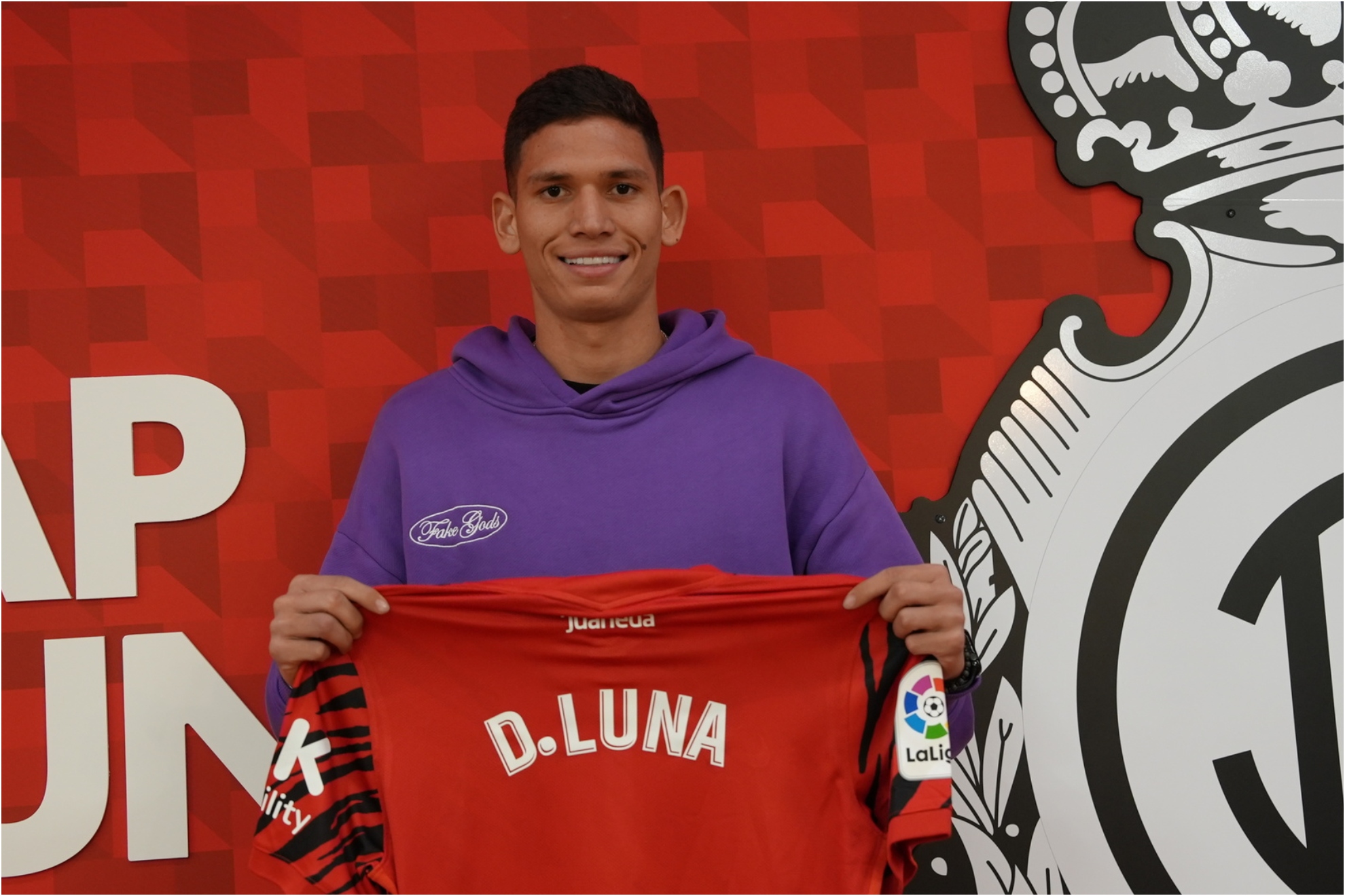 El Mallorca y Daniel Luna están valorando opciones de su futuro