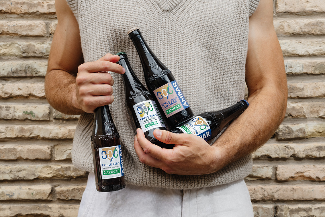 Ambar Triple Zero Radler: una cerveza 0’0 alcohol y 0 azúcar con zumo ...