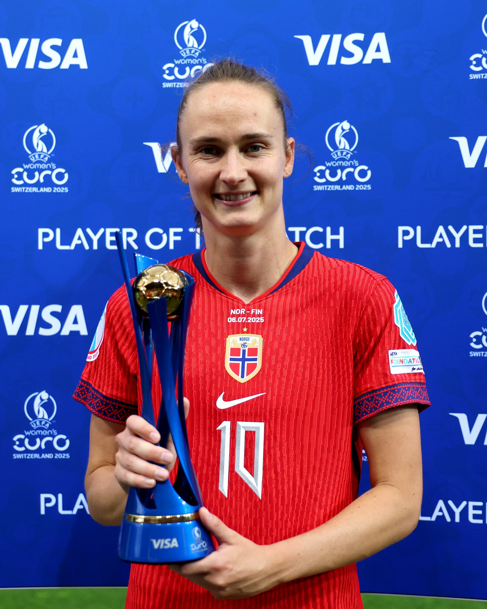 Graham Hansen es la reina en el Norte