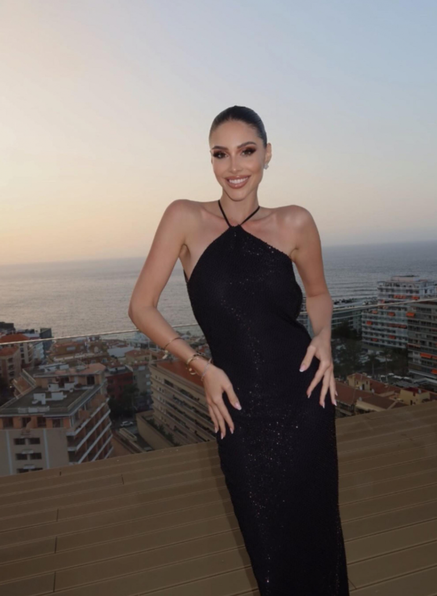 Una empresaria gallega de 28 años representará a España en Miss ...