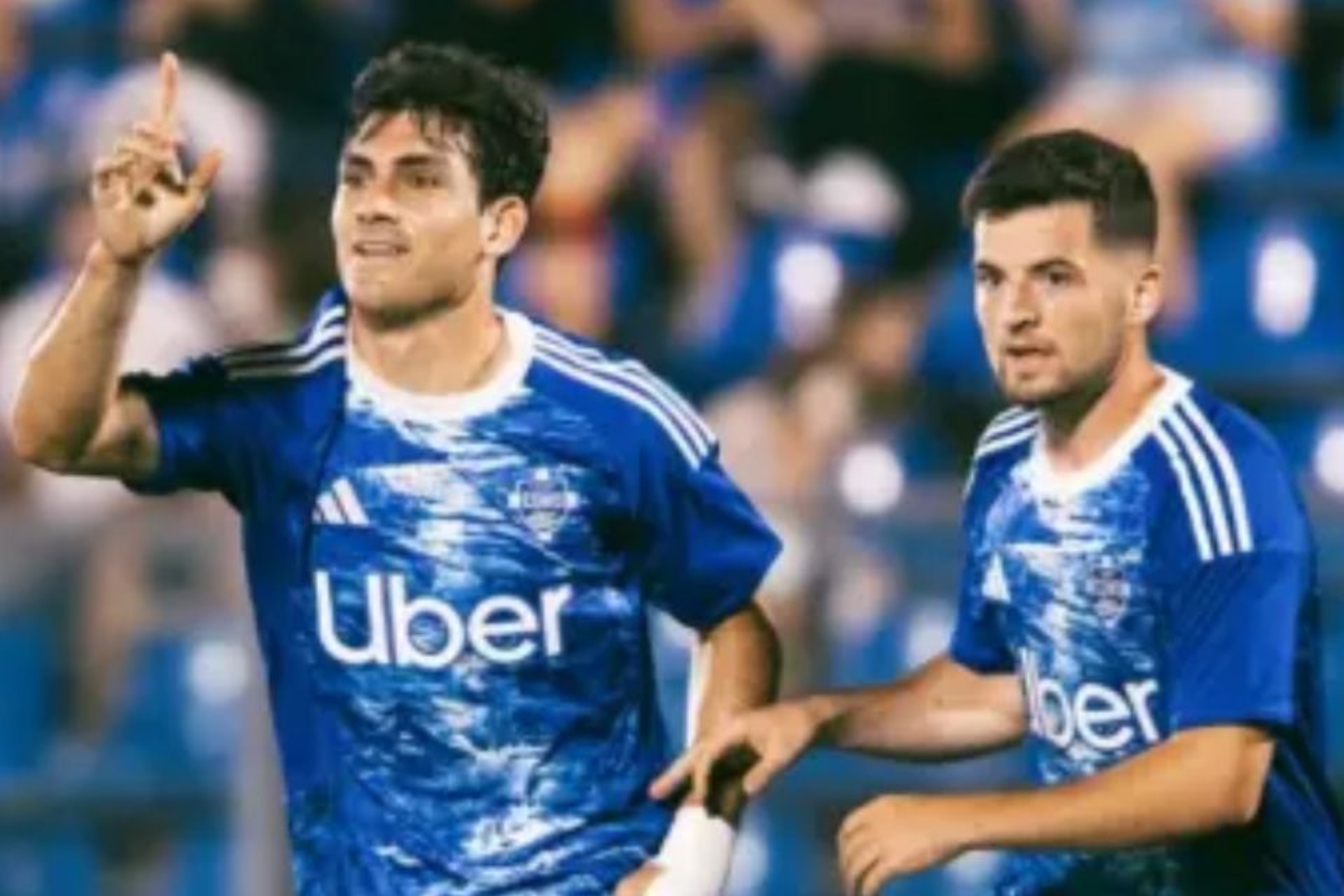 Iván Azón ficha por el Ipswich Town