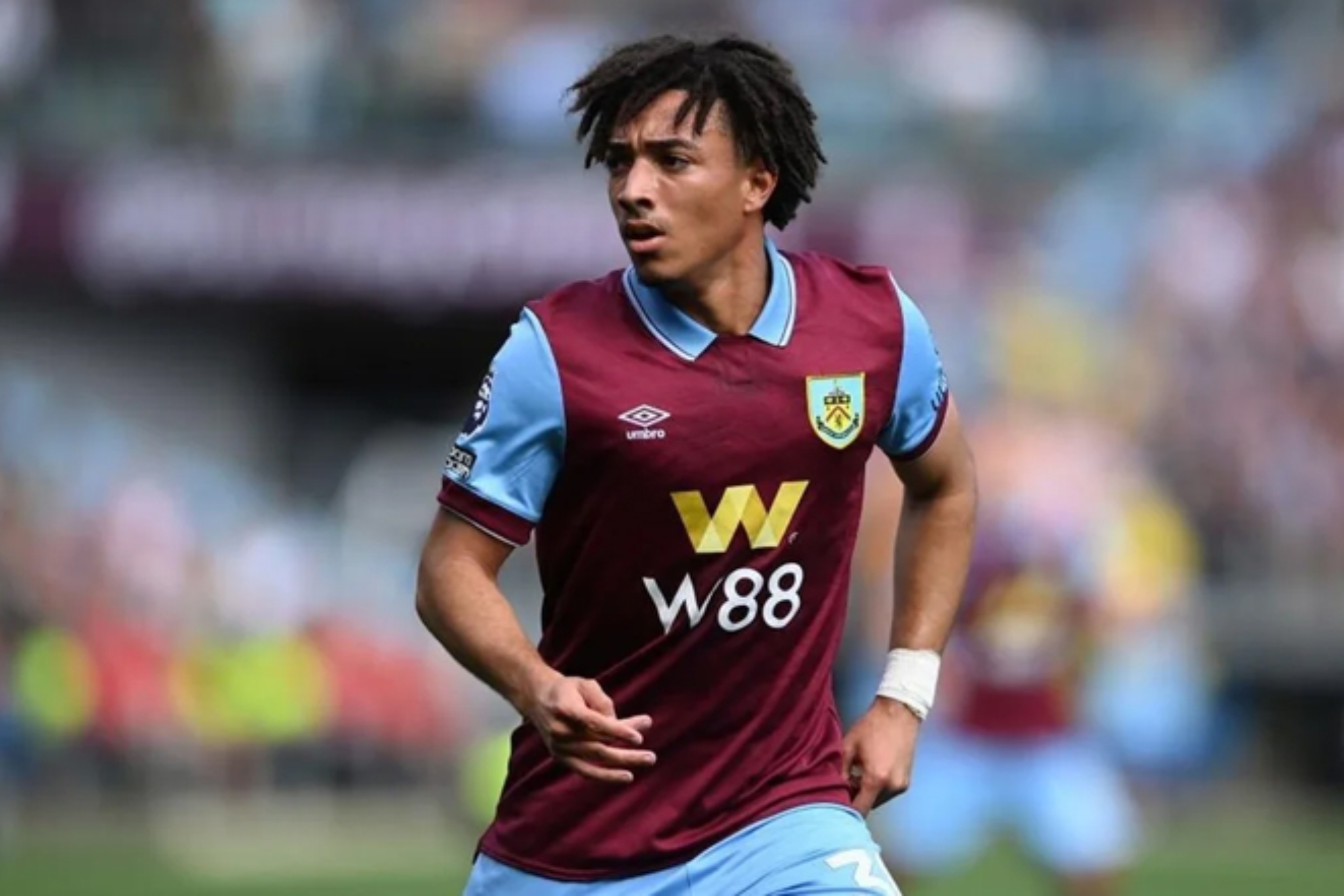 Oficial: Koleosho será jugador del Espanyol