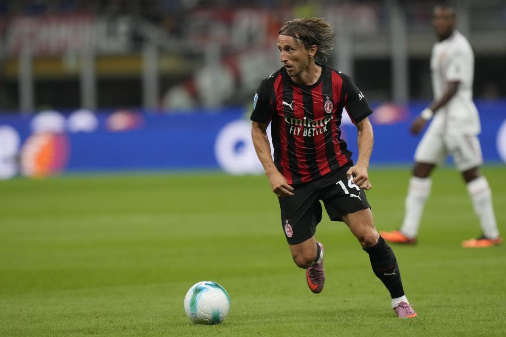 La recién ascendida Cremonese amarga el debut de Modric