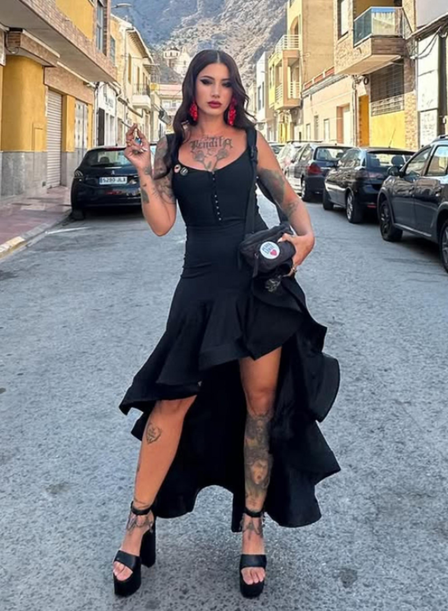 María Cristina Bernabé, la influencer viral por llevar tatuado el ...