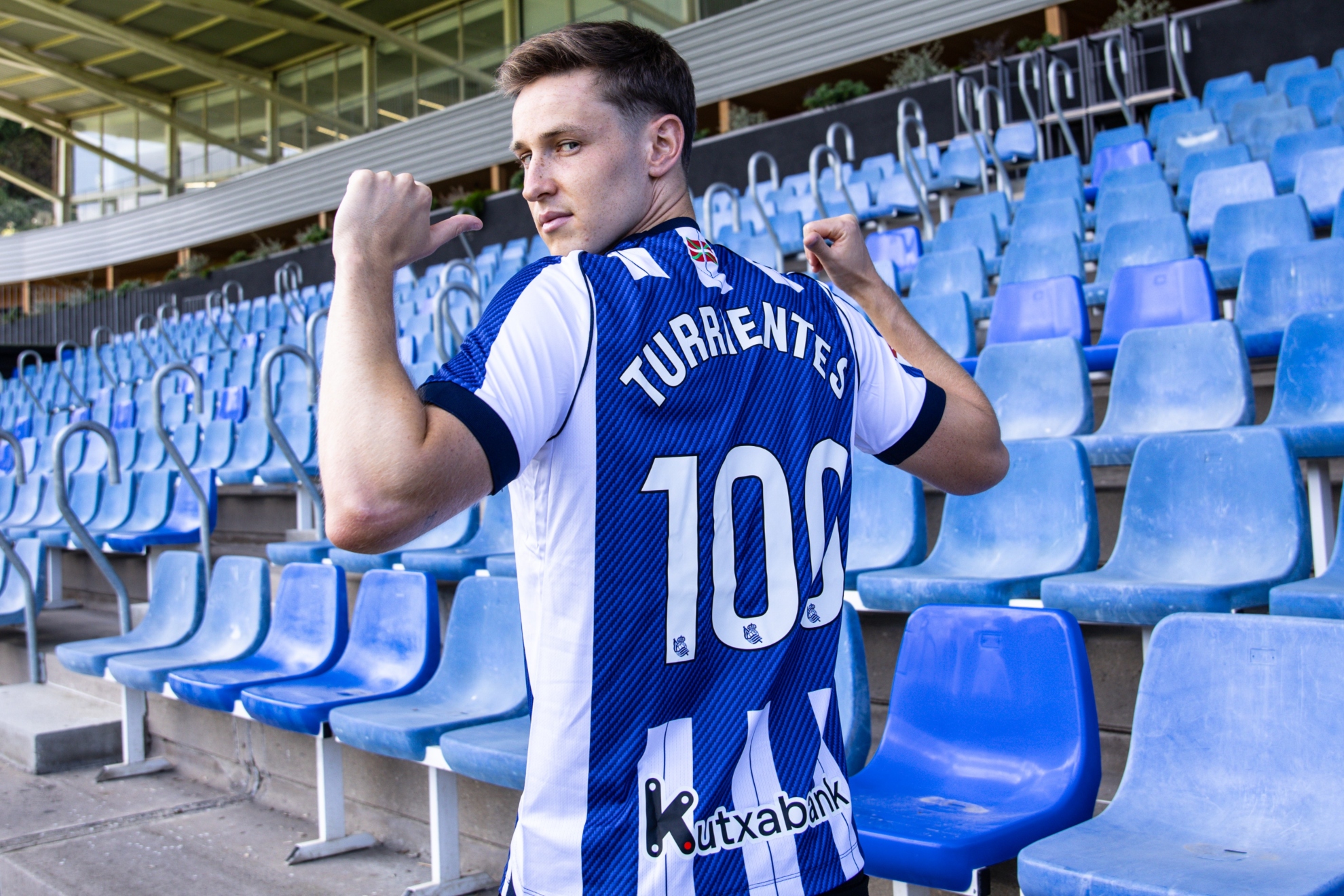 Turrientes: "De los 100 partidos, me quedo con mi debut y el del pase a ...