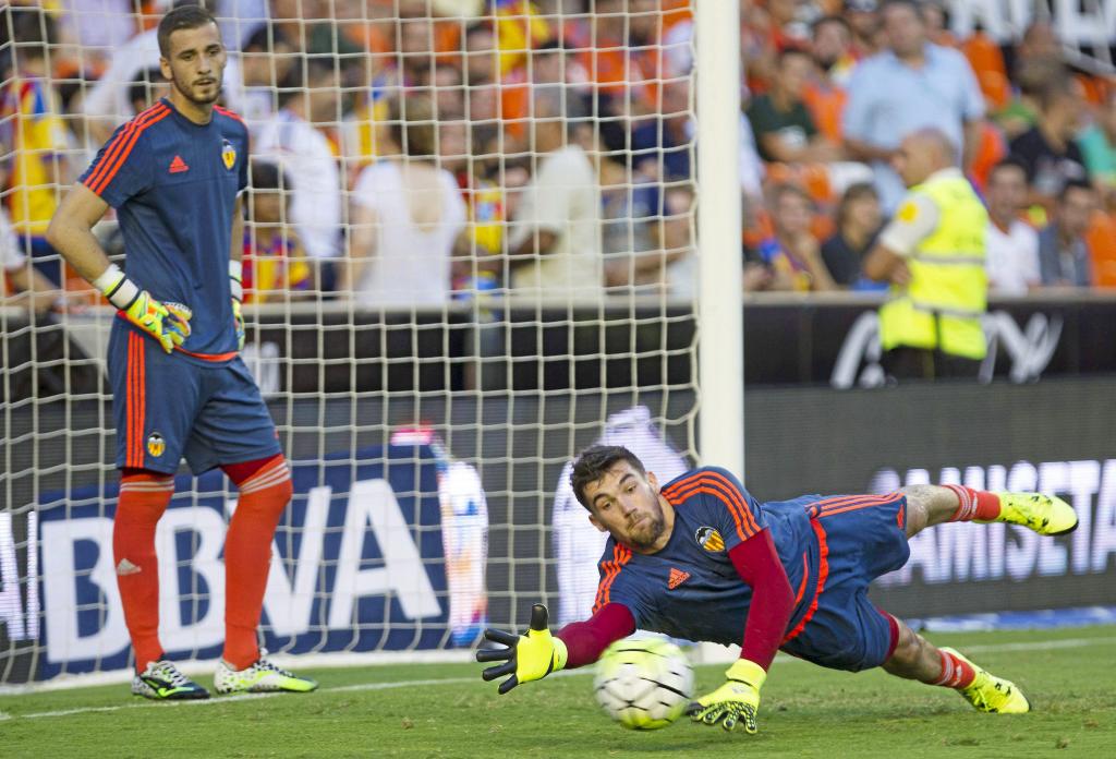 Oficial: Mathew Ryan vuelve a Valencia, será jugador del Levante