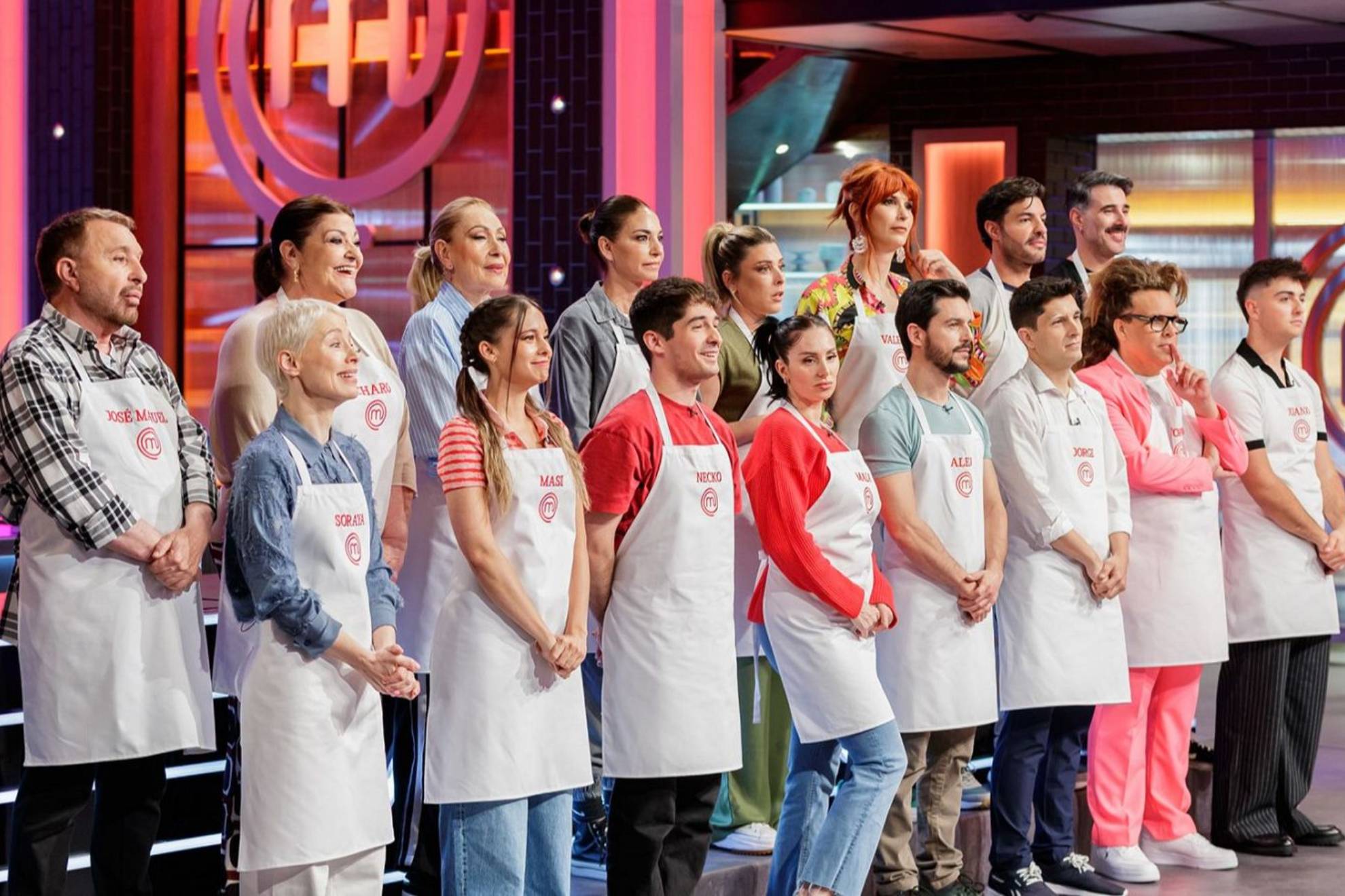El estreno de ‘MasterChef Celebrity 10’ se salda con una reprimenda y ...