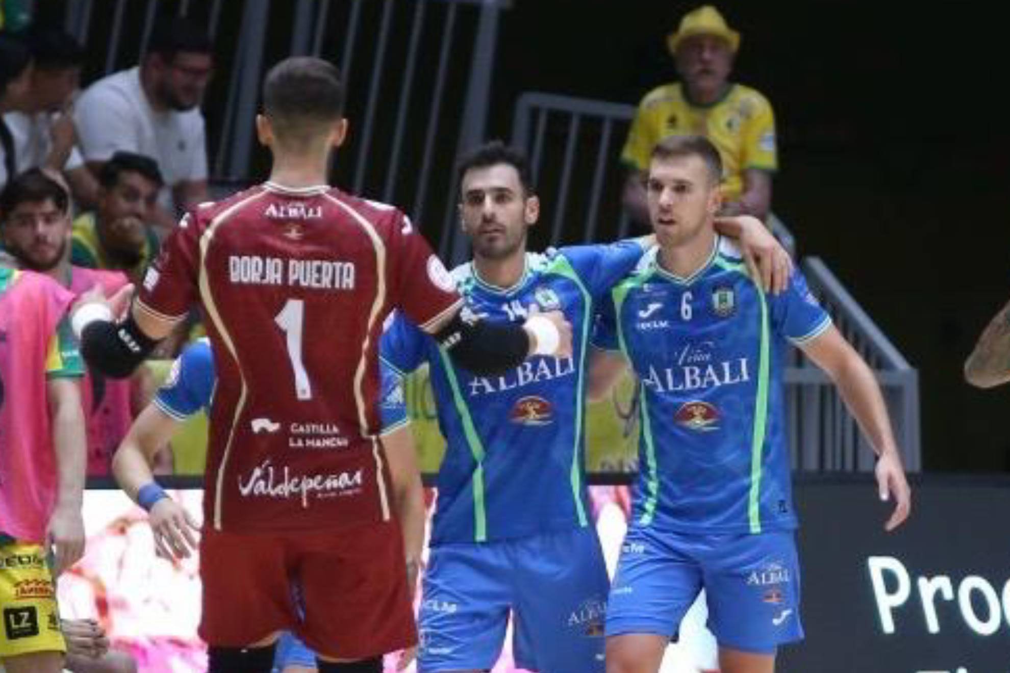 Eloy Rojas lidera con un 'hat-trick' la remontada de Valdepeñas en Jaén