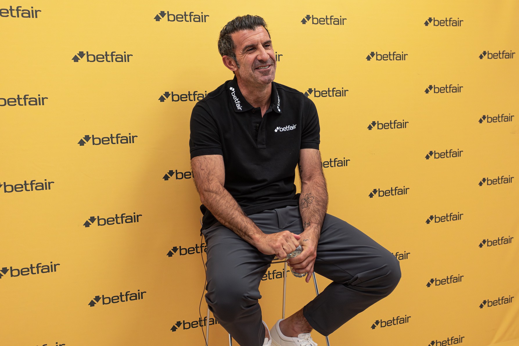 Figo: "Para el Madrid ficharía a Pedri, para el Barça, a Valverde"
