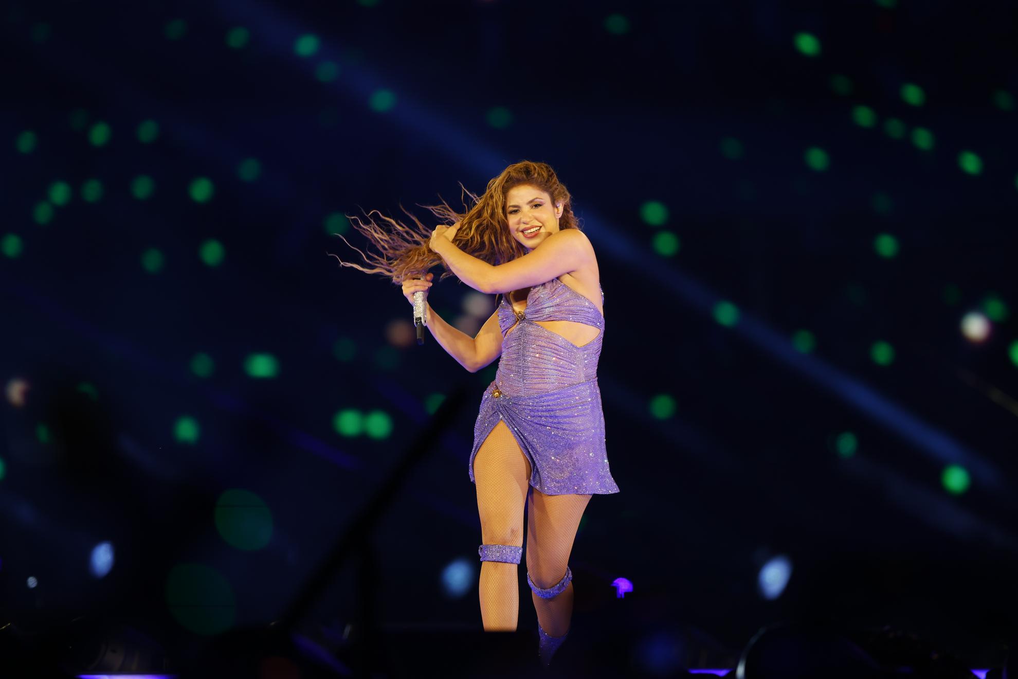 Shakira hace historia en los MTV VMAs y continúa arrasando en su 'Las ...