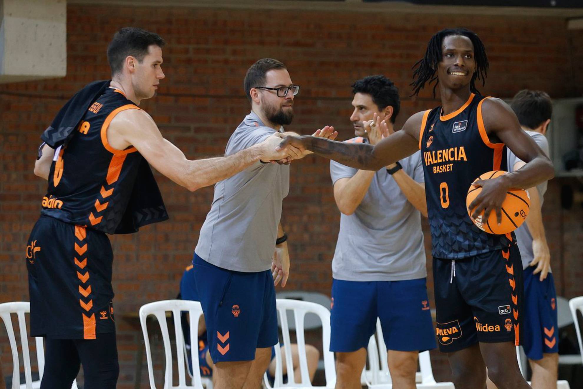 El Valencia Basket pierde efectivos para la Supercopa Endesa