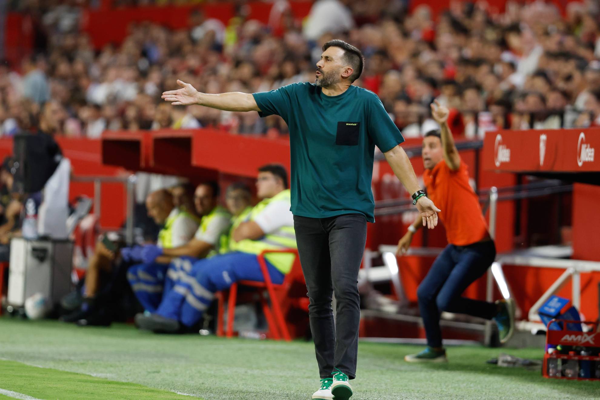 Sarabia: "A Ali le pudieron partir la pierna y no hubo ni amarilla"
