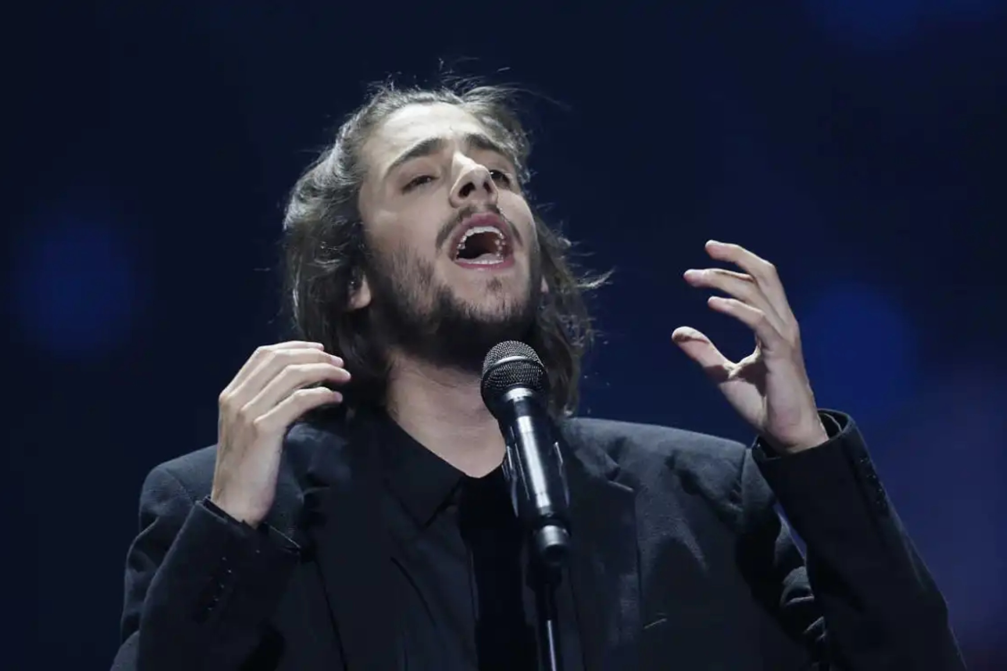 Salvador Sobral, vencedor de Eurovisión en 2017, sobre la decisión de ...